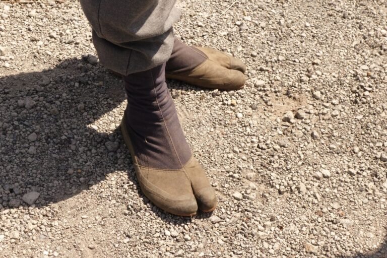 Cultural Footsteps: Japanese Shoes from Geta To Tabi And Their ...