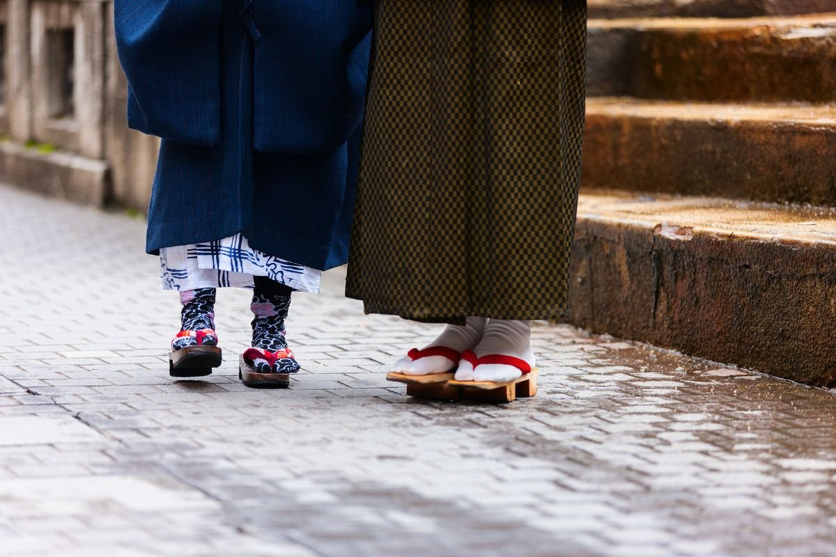 Cultural Footsteps: Japanese Shoes from Geta To Tabi And Their ...